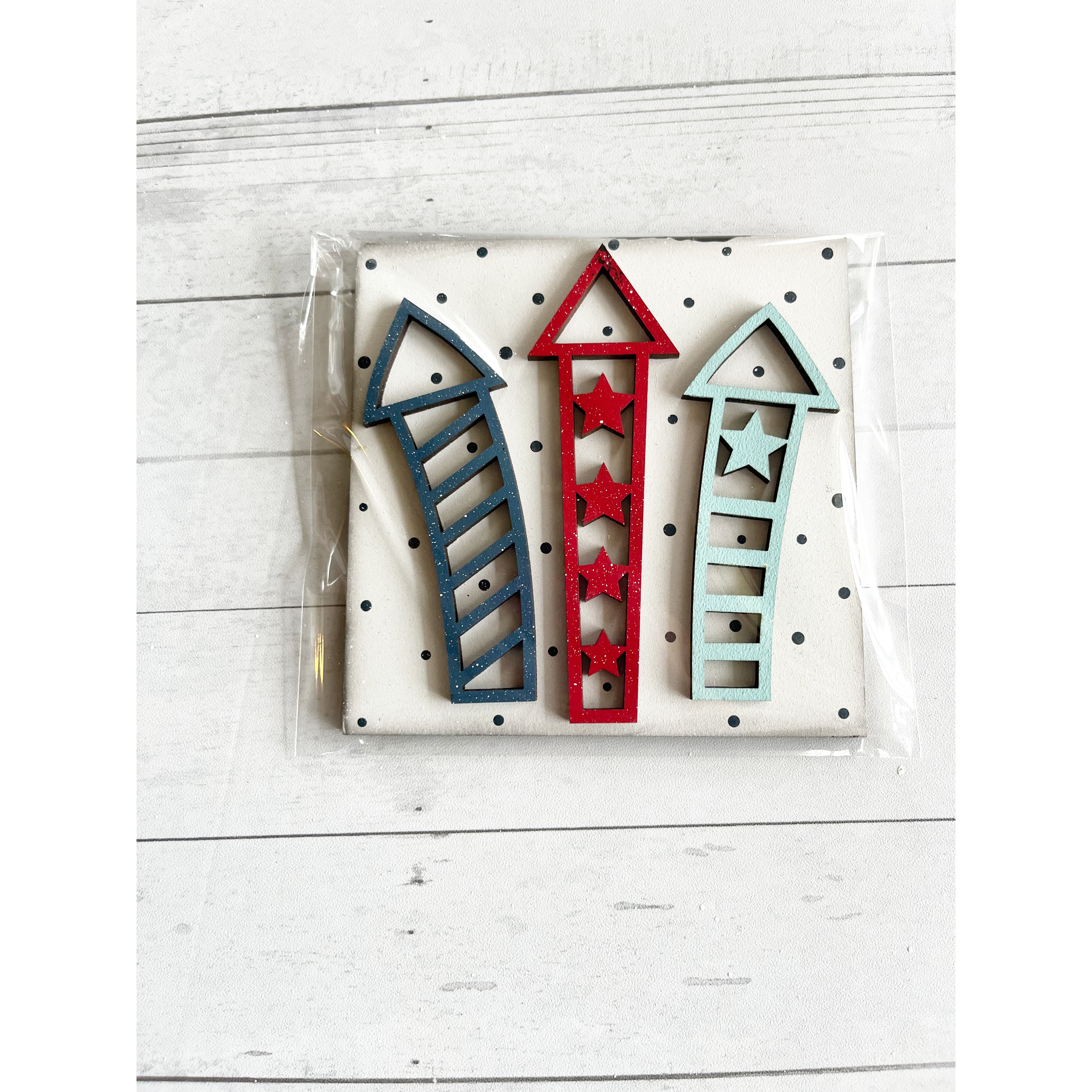 Fireworks Ladder Tile – Coolspring Studio